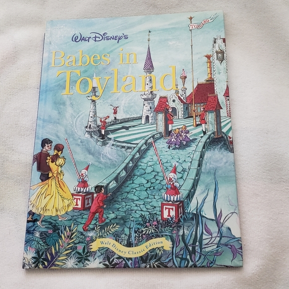 Disney | Other | Walt Disneys Babes In Toyland Book | Poshmark